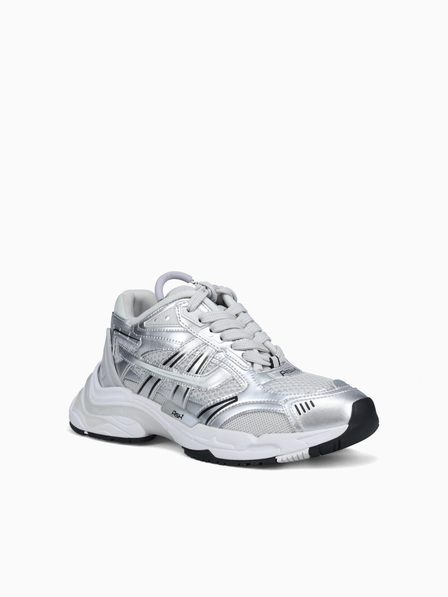 Galeria–Page 31– Novus Shoes