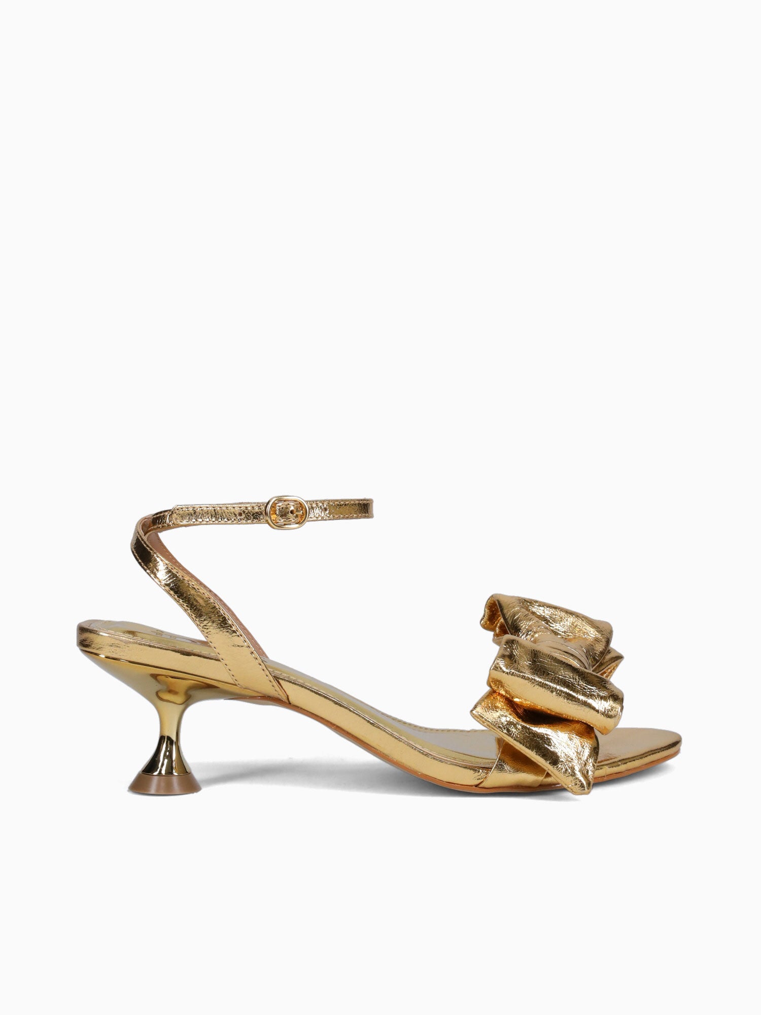 Deja Gold Metal Bala– Novus Shoes